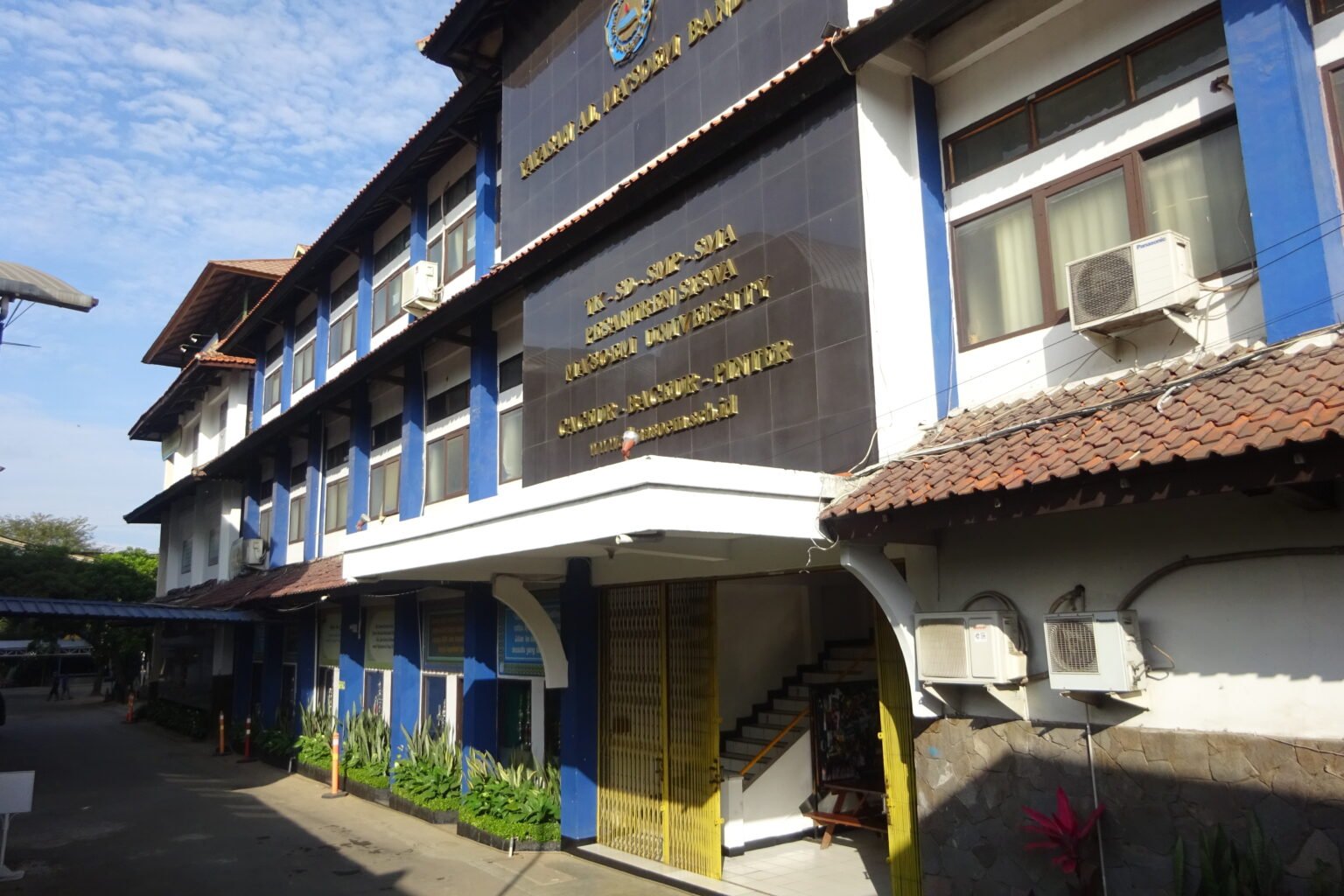 boarding school sma almasoem – Yayasan Al Ma'soem Bandung